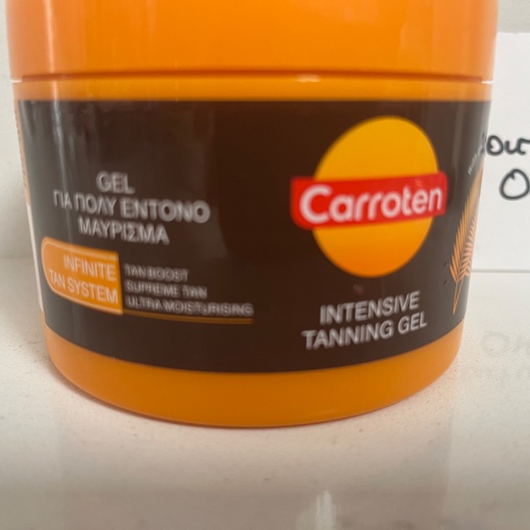 Carroten | Skincare | New Carroten Intense Tanning Gel New Sealed ...
